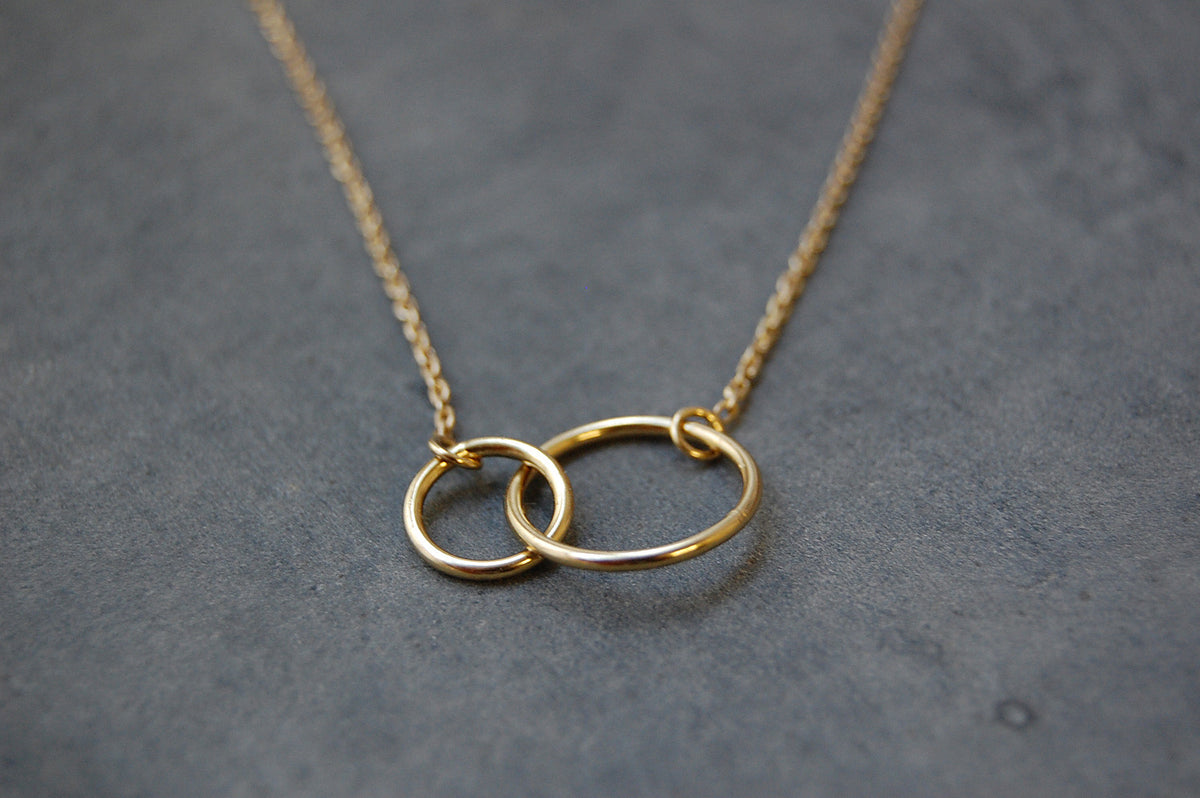 'Two rings' necklace | 24k gold-plated – Unico